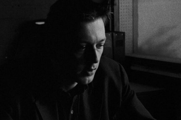 Following (Christopher Nolan, 1998) - Plano Crítico